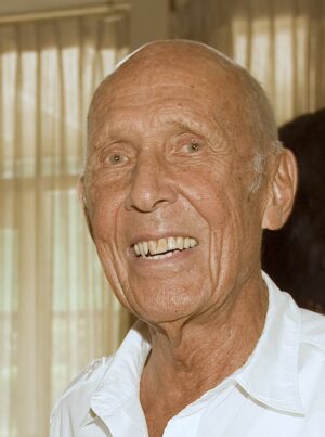 Peter Valder - Burke's Backyard